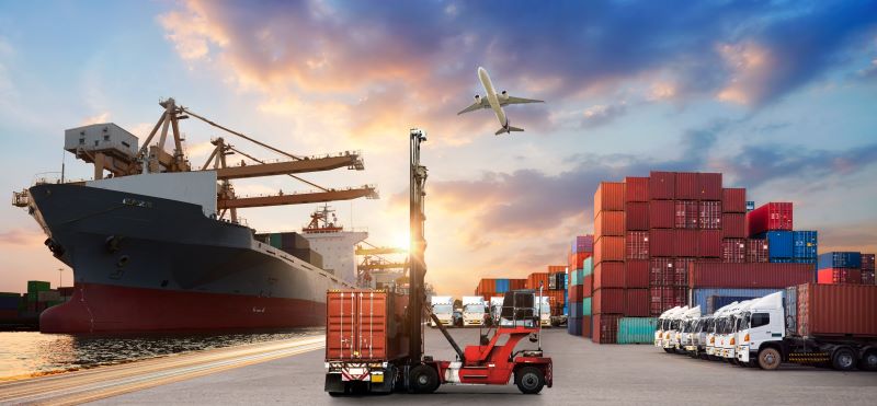 The Role of Push-to-Talk Communication in Efficient Logistics Operatio ...